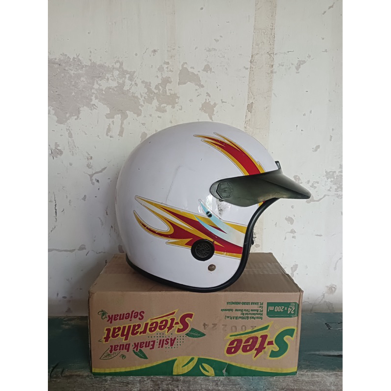 Jual helm yamaha motif api jadul | Shopee Indonesia