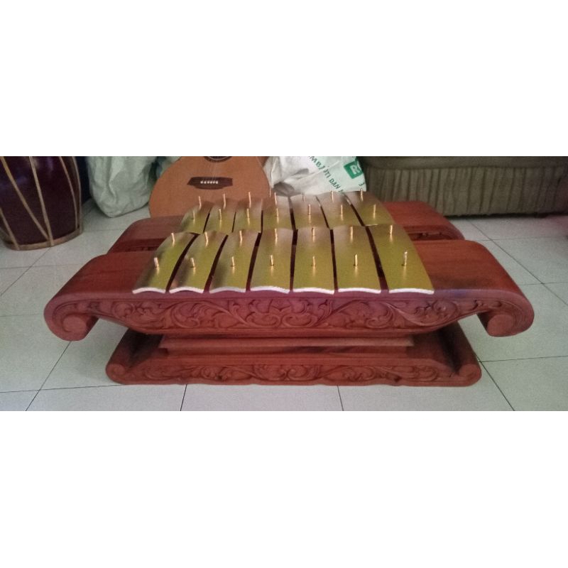 Jual Gamelan saron terbiat dari besi nerkwalitas | Shopee Indonesia