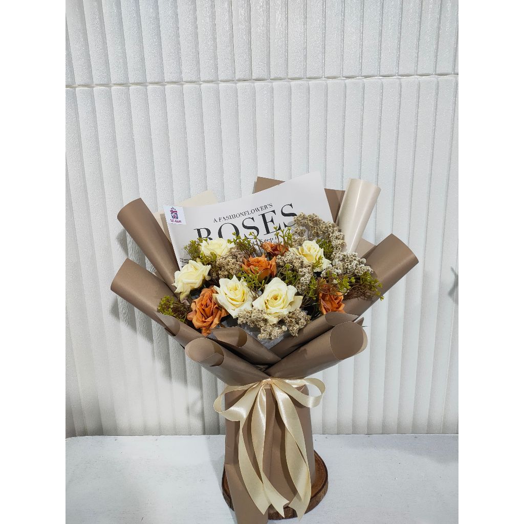 Jual Buket Bunga/ Bouquet Flower/ Buket Wisuda/ Buket Murah (Free Paper ...