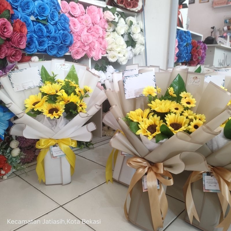 Jual N BUKET / BUKET BUNGA MATAHARI / SUNFLOWERS BOUQUET/ BUKET WISUDA BUKET ULANG TAHUN ...