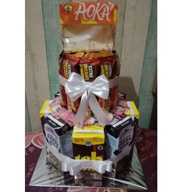 Jual WARVI - SNACK TOWER 5 / snack cake / cake birthday / money roll ...