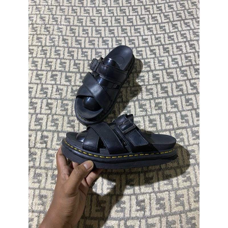 Jual Dr Martens Ryker Sandal | Shopee Indonesia