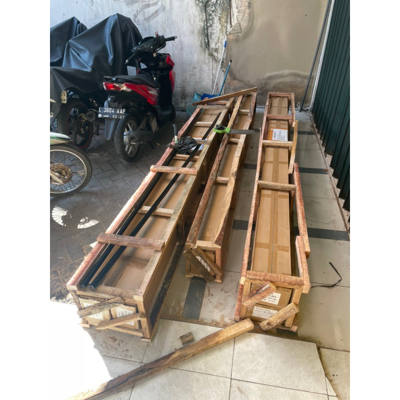 Jual Packing kayu palet,marmer,lis plin, wallpanel | Shopee Indonesia