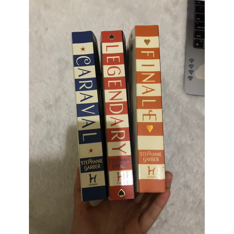Jual caraval series by stephanie garber (uk version) | Shopee Indonesia