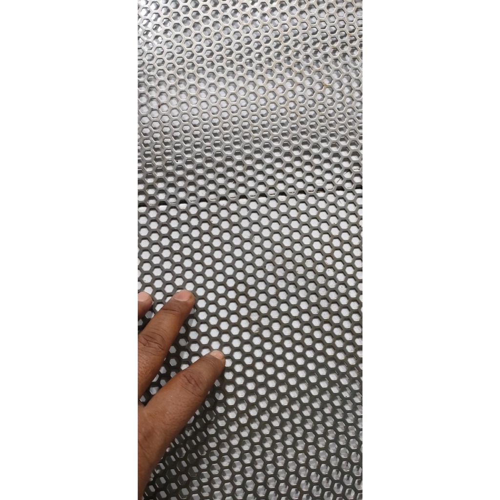 Jual 44x22 Cm Ram grill / Plat Lubang motif segienam tebal 0,8 mm ...