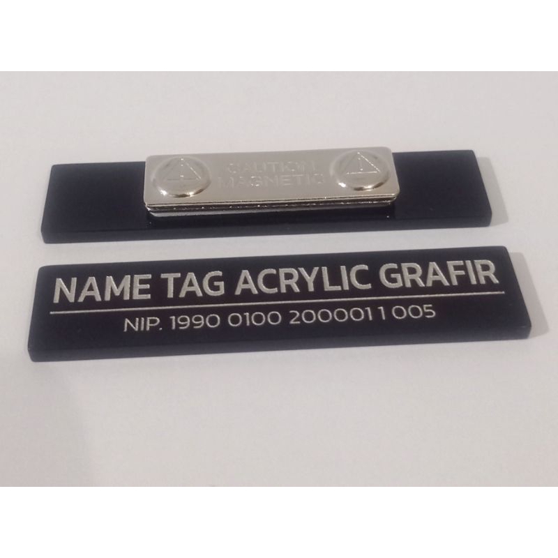 Jual NameTag | Papan Nama Akrilik Grafir | Magnet |Tulisan Silver ...