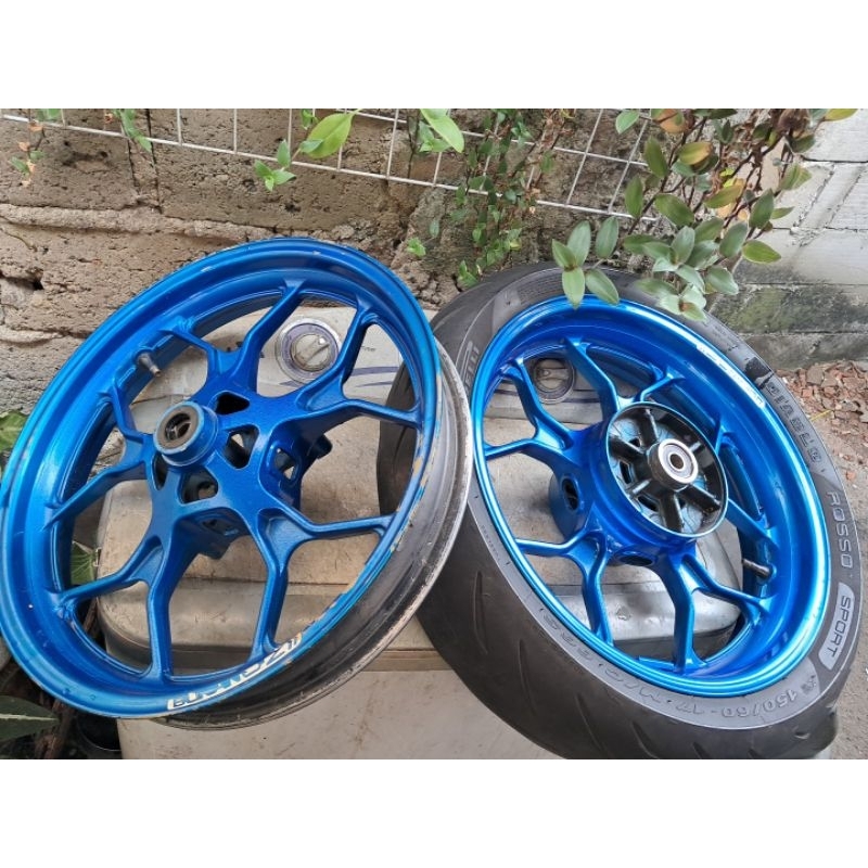 Jual Velg yamaha r25 r 25 mt25 mt 25 pelek racing palang original ori ...
