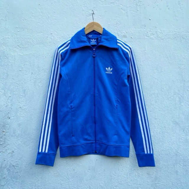 Jual TRACKTOP ADIDAS EUROPA BLUE | Shopee Indonesia