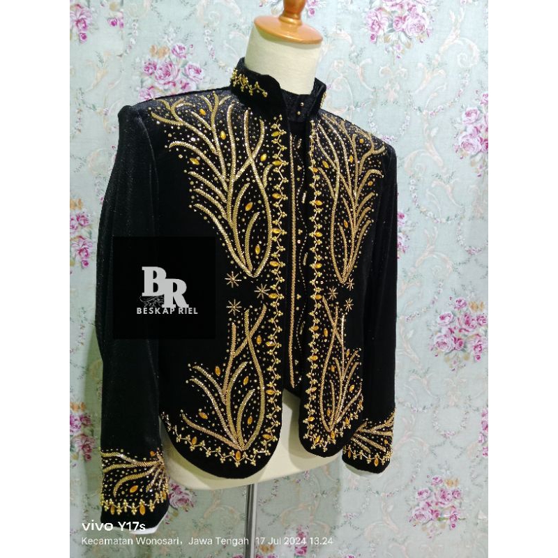 Jual beskap pengantin/beskap bludru/beskap jawa/beskap jawa bludru ...