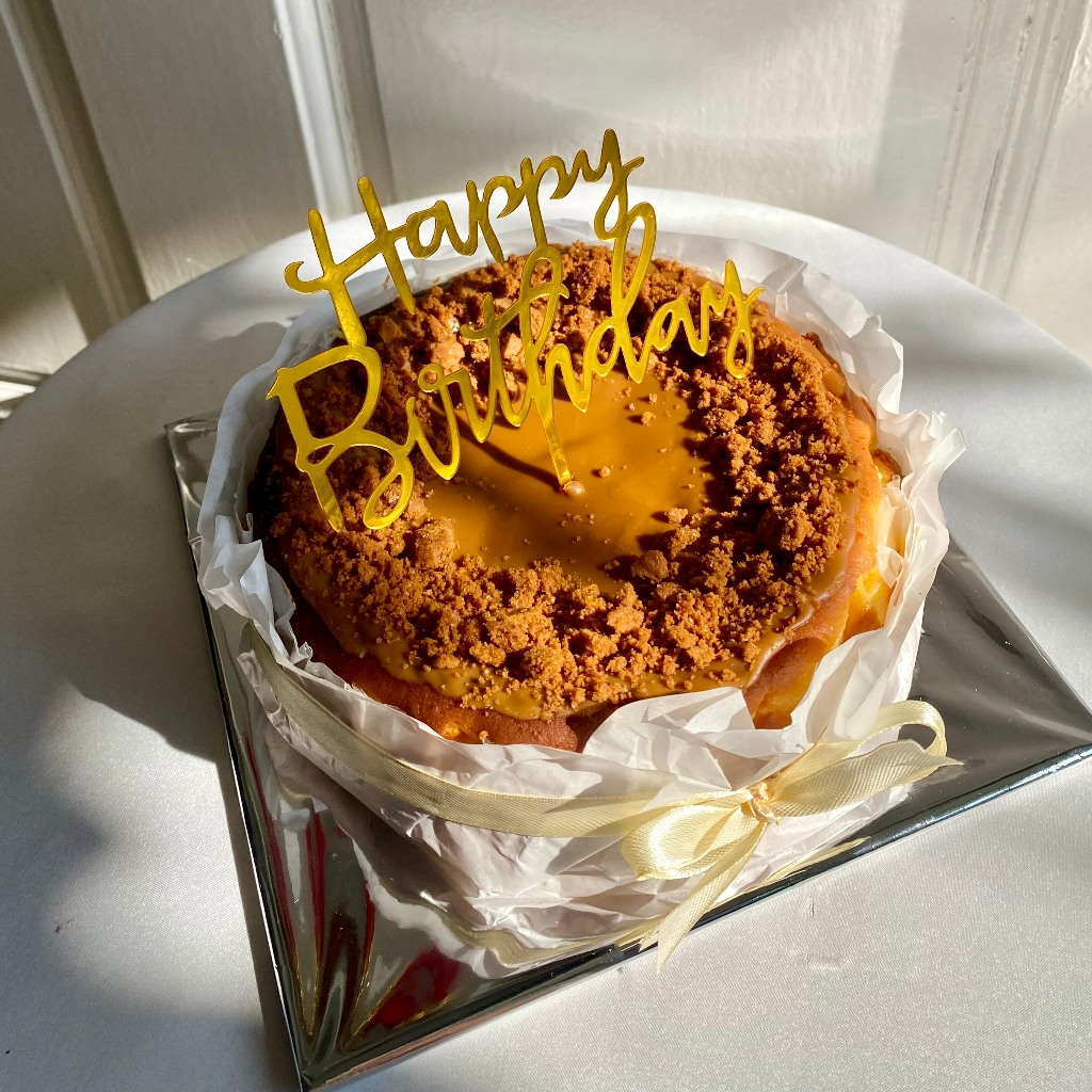 Jual Birthday Burnt Cheese Cake - Kue Ulang Tahun / Birthday Cake ...
