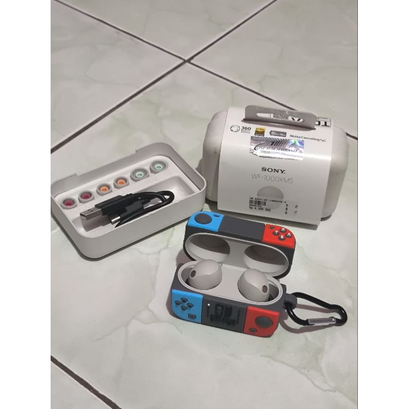 Jual TWS Flagship Sony WF-1000XM5 White Fullset lengkap 1000XM5 1000 ...