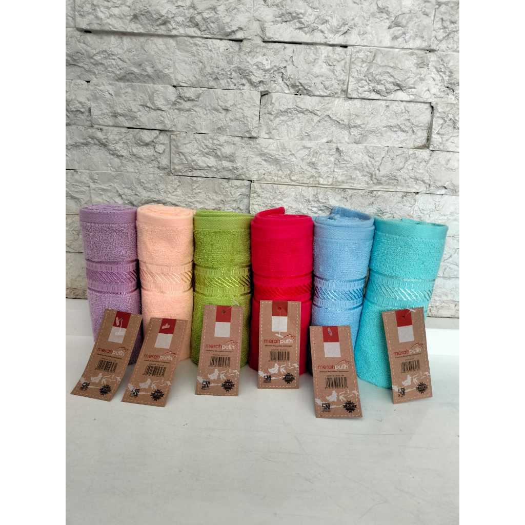 Jual Handuk kecil merah putih grade A 30x70 | Shopee Indonesia