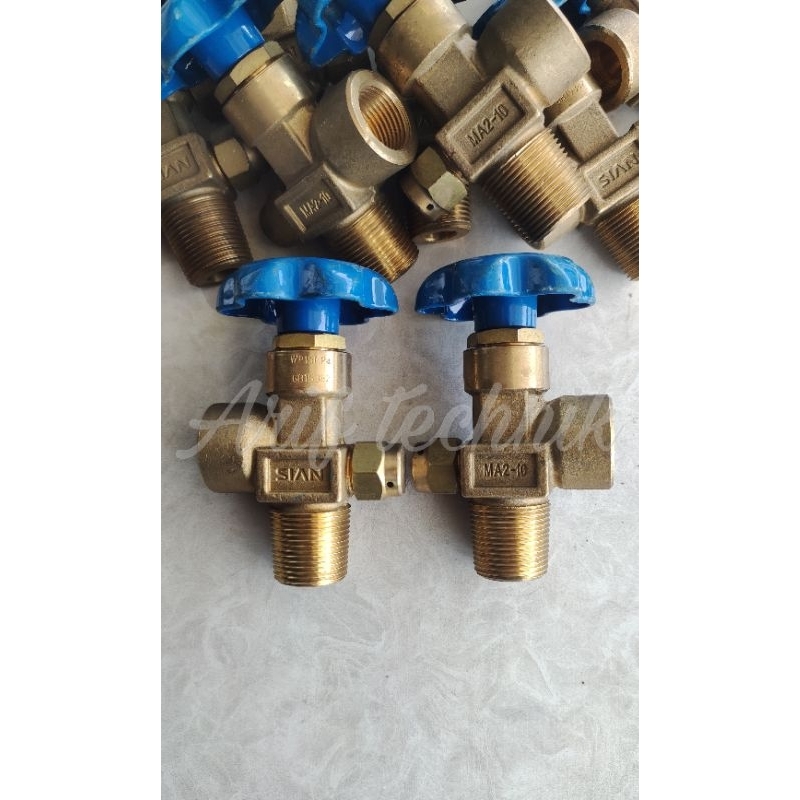 Jual Kran tabung oxygen / Valve Oxygen Nitrogen Argon Helium | Shopee ...