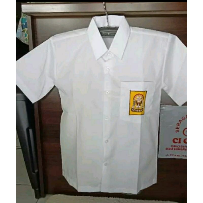 Jual Seragam Kemeja Putih free Osis & Bendera | Shopee Indonesia