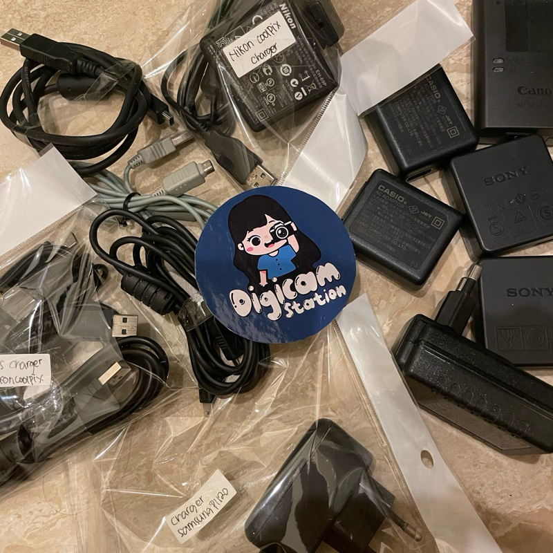 Jual (BACA DESKRIPSI) Charger original untuk digicam ( Sony Lumix Canon ...
