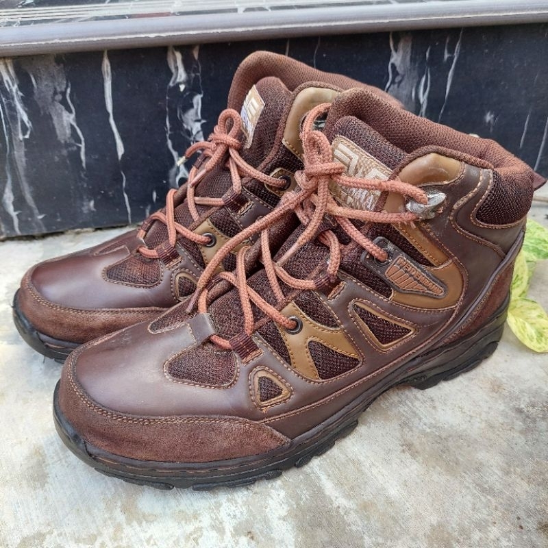 Jual sepatu gunung second merk weidenmann size 43(28cm) | Shopee Indonesia