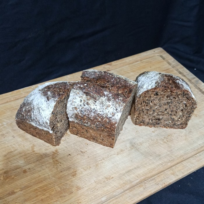 Jual Black Rye Bread / Rye Bread / Roti Gandum Hitam | Shopee Indonesia