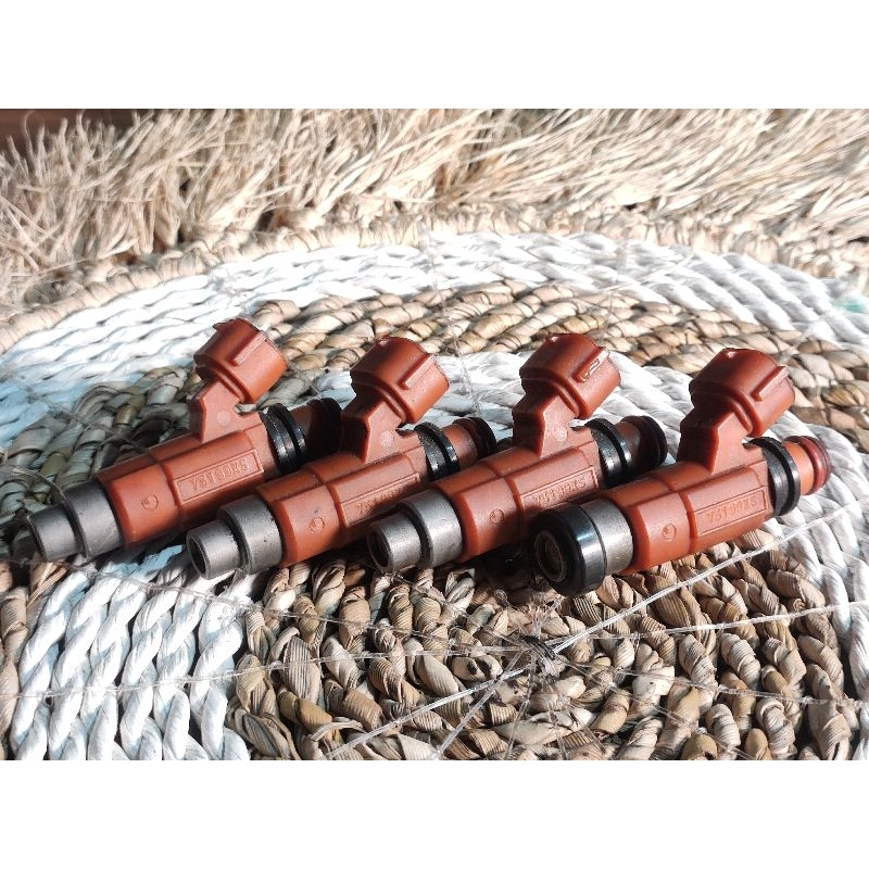 Jual Injektor set Lancer CK4 ( Kondisi sangat bagus ) | Shopee Indonesia