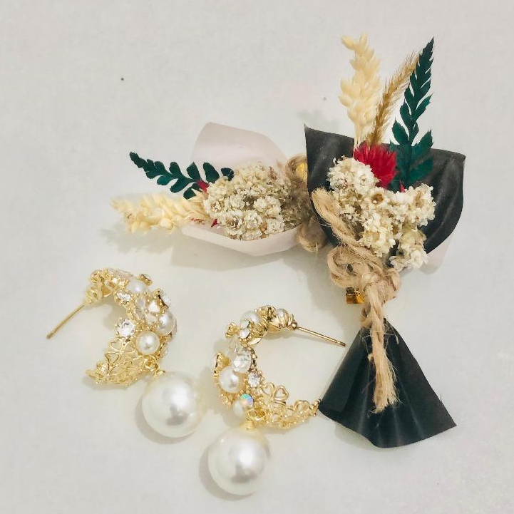 Jual BeautyAsesories Anting mutiara bunga anting mutiara bulan sabit ...