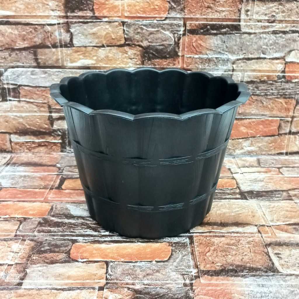 Jual Pot Country 25 H Ak | Pot Bunga Tanaman Motif Kayu Bulat Plastik ...