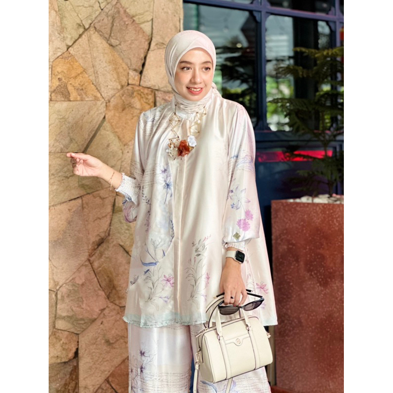 Jual SUNNY SET Half Layer [Mouna] | Shopee Indonesia