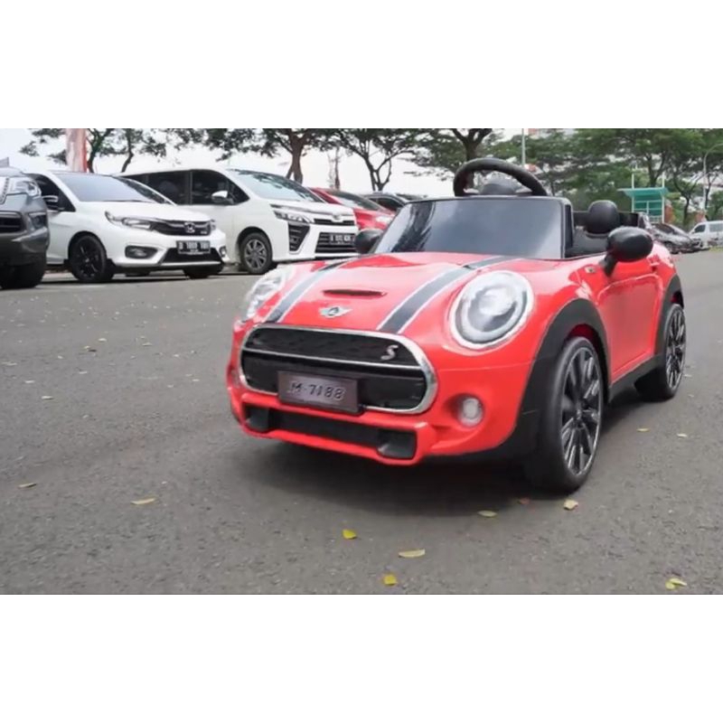 Jual Mainan Mobil Aki Anak Besar PMB M-7188 8588 7199 Moris Mini Dual ...