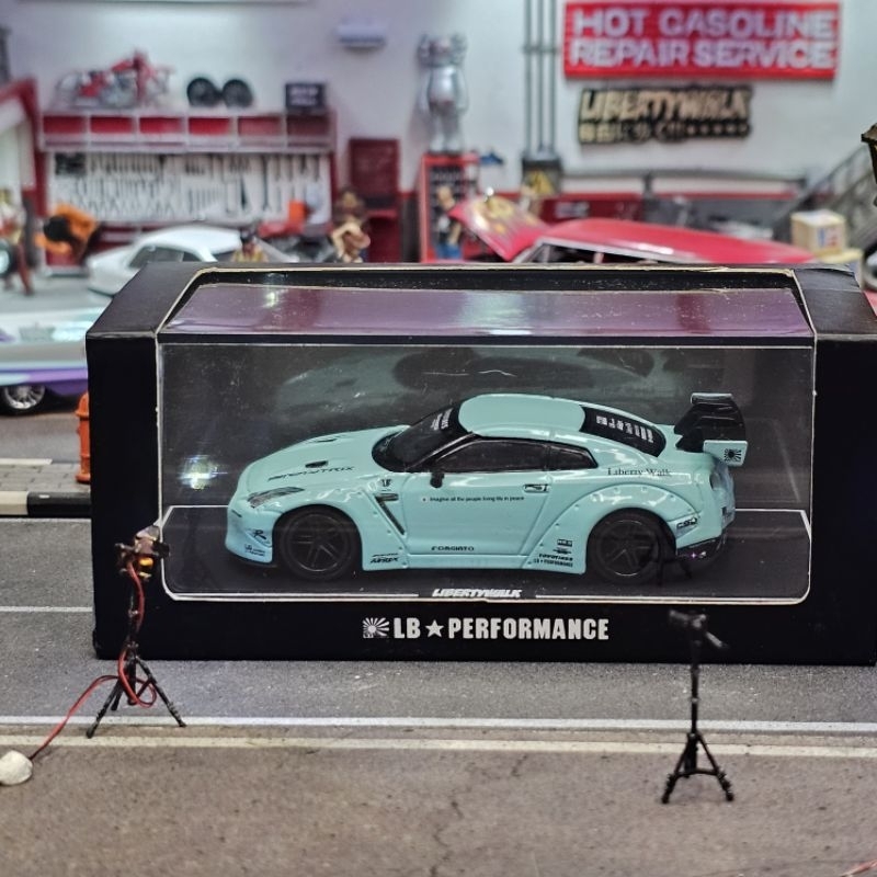Jual LB performance Nissan GTR R35 35gt lbwk lb super slihouette ...