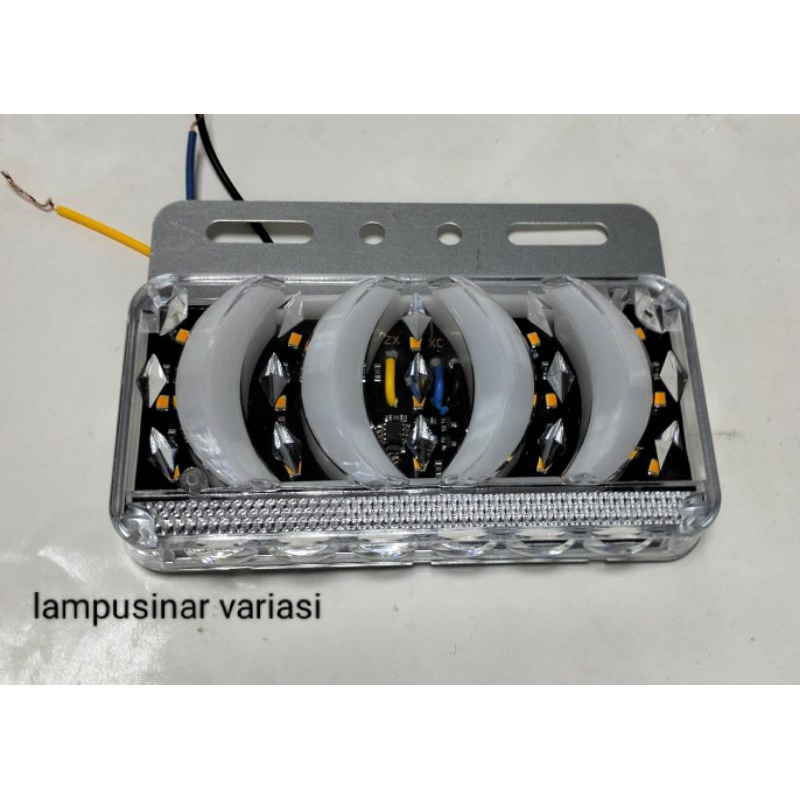 Jual Lampu bak samping truck type 024 sein runing new 24v | Shopee Indonesia