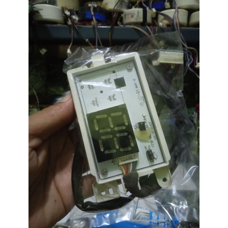Jual display Ir sensor indoor AC Uchida model ASW 07A4 FHR1 | Shopee ...