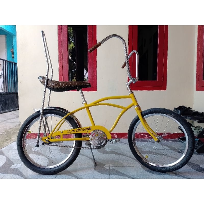 Jual SEPEDA LOWRIDER RESTORASI BENNY | Shopee Indonesia