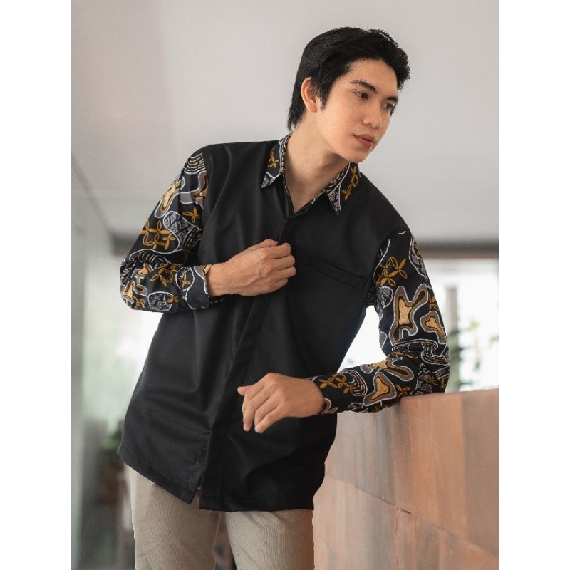 Jual Kemeja Batik Pria NUC.ID Kala 01 (Hitam) | Shopee Indonesia