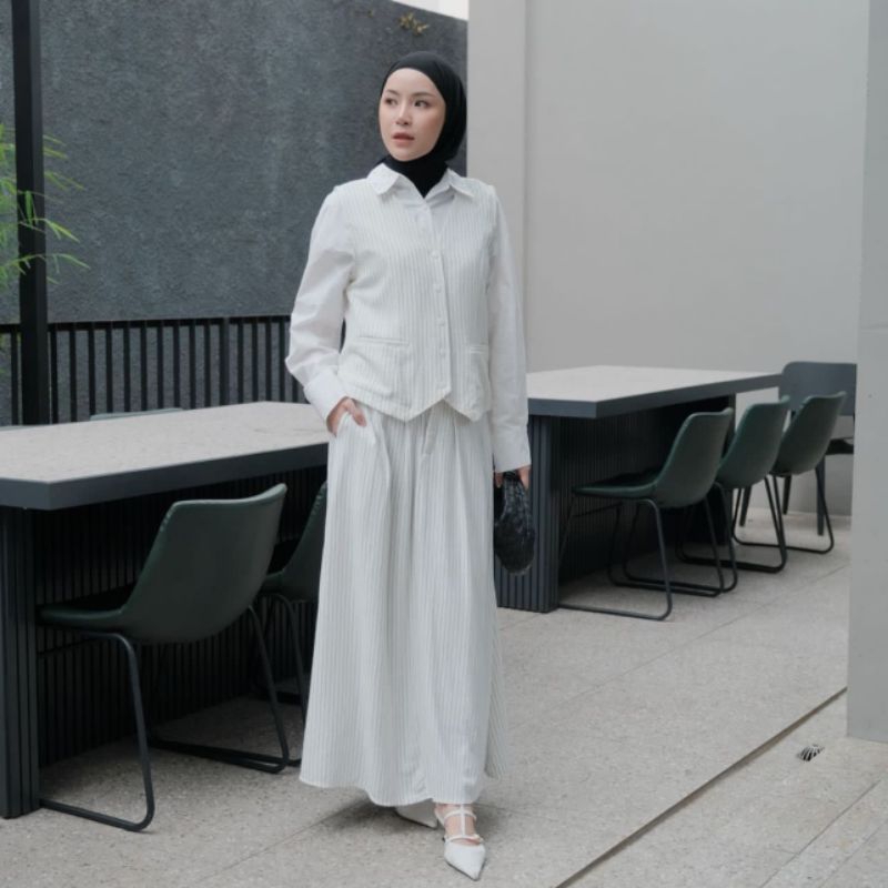 Jual NHS.LOOKS - Linen Striped Set | Shopee Indonesia