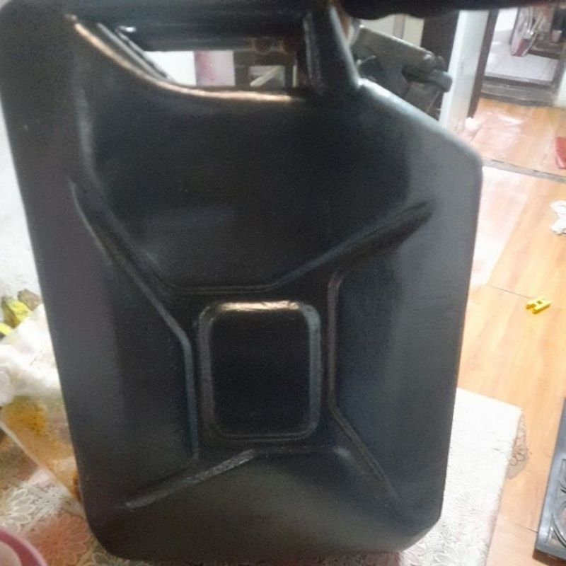 Jual jerigen besi 20 liter jeep lawas sudah cat ulang | Shopee Indonesia