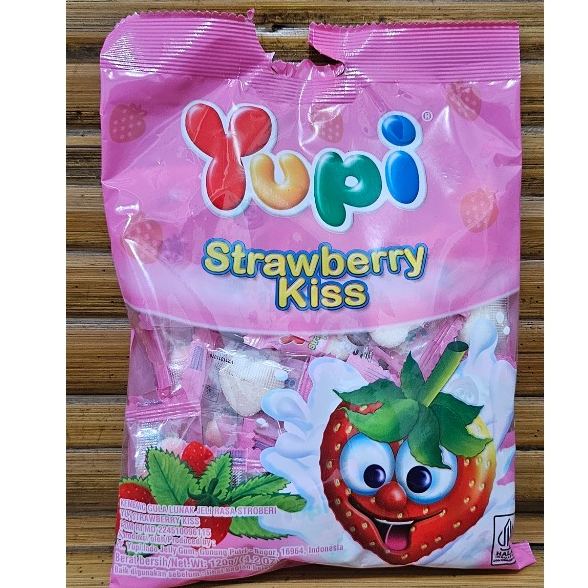 Jual Permen Yupi Strawberry Kiss 1 Bungkus 120gr Merah Pink Stroberi ...