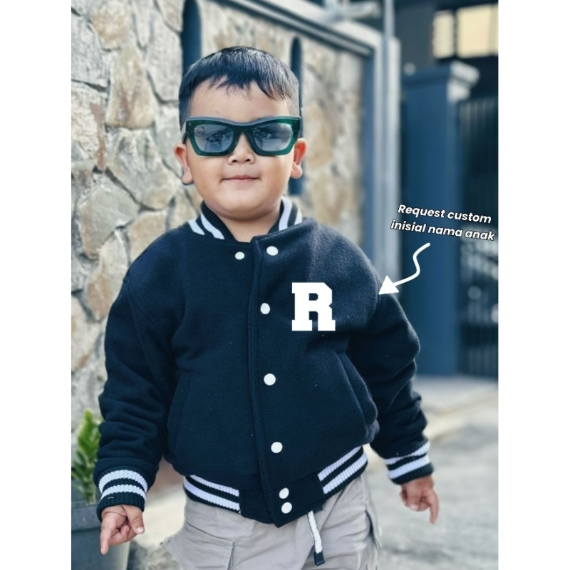 Jual JAKET VARSITY HITAM ANAK ( CUSTOM INISIAL NAMA) | Shopee Indonesia