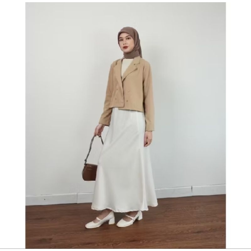 Jual Harumi Satin Skirt | Rok Satin Silk Premium Aline | Shopee Indonesia