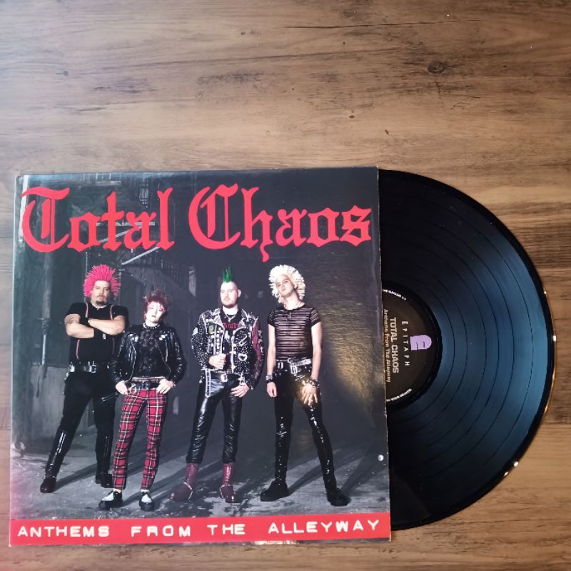 Jual VINYL / PIRINGAN HITAM TOTAL CHAOSAlbum : Anthems From The Alley ...