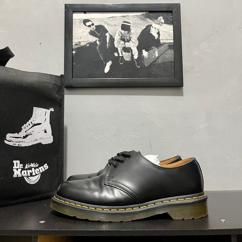 Jual Dr. Martens 1461 Black Smooth | Shopee Indonesia