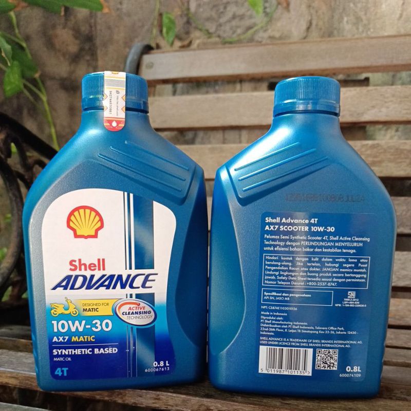 Jual Oli Motor Matic Terbaik Shell Advance 4T AX7 Scooter 10W-30 0,8 Liter (synthetic based ...