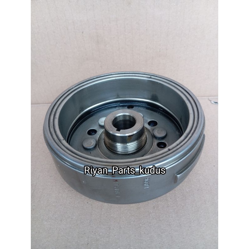 Jual magnet mahnet suzuki spin 125 original | Shopee Indonesia