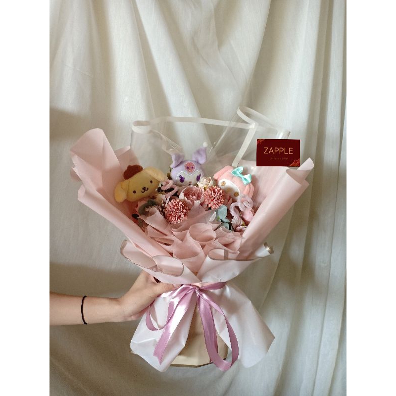 Jual READY STOCK BUKET BUNGA LUCU KUROMI/CINNAMON ROLL/MELODY 3 SET ...