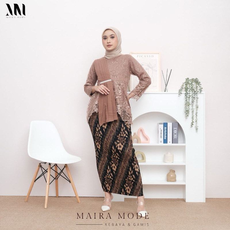 Jual Elsabatikmaira >> Kebaya Selendang / Kebaya Wisuda Modern / Kebaya ...