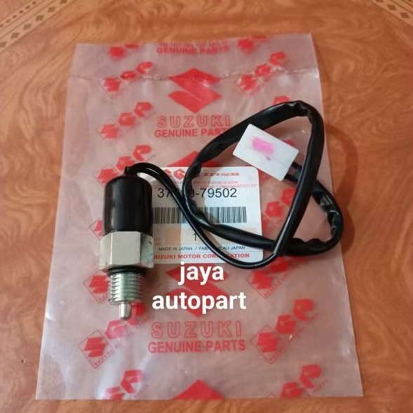 Jual switch mundur Suzuki carry 1.0 katana harga per pcs | Shopee Indonesia