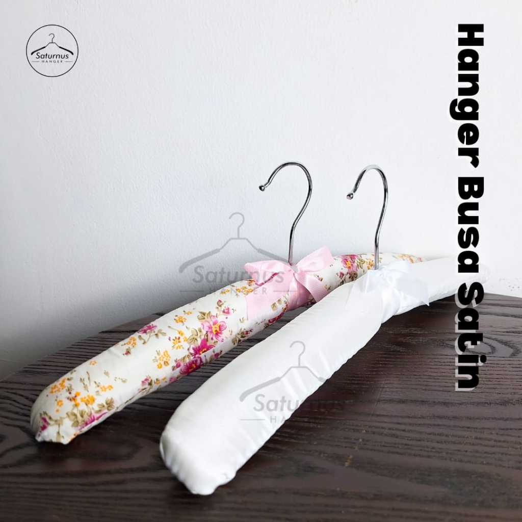 Jual Hanger polos/motif saten Gantungan Baju Busa Kain/Hanger Display ...