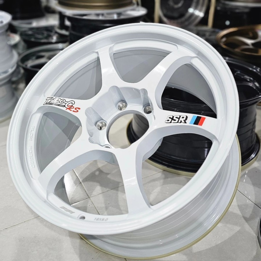 Jual velg racing r18 SSR TYPE C FLOW 18 velg Pajero Fortuner Hilux ...