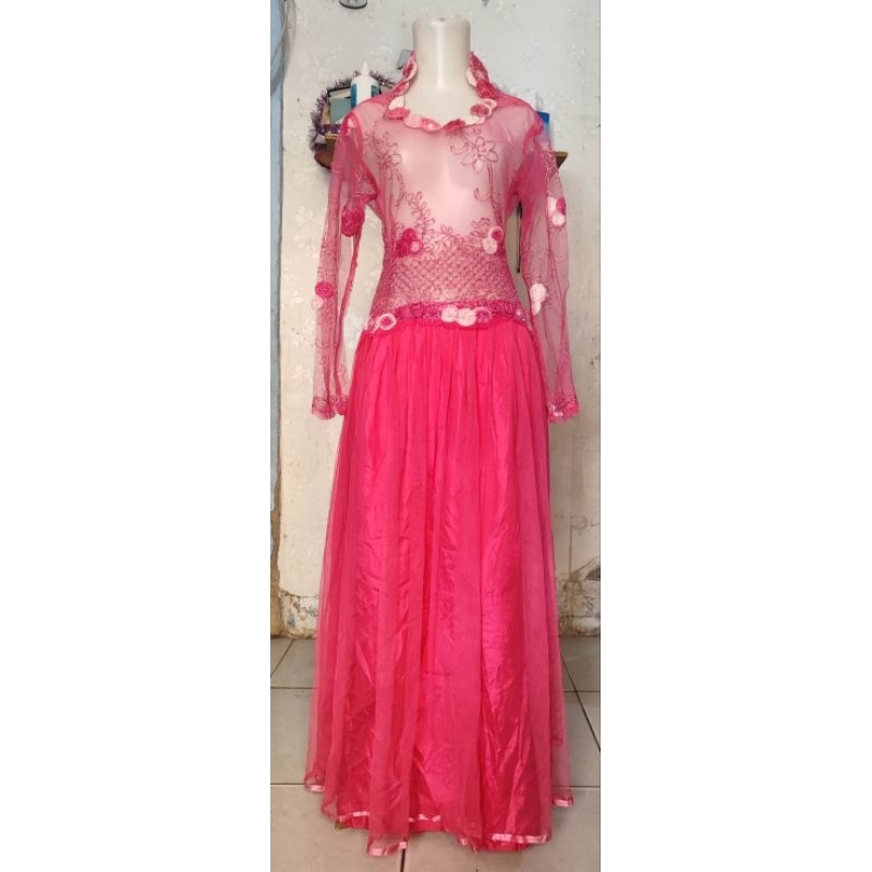 Jual Kebaya Gaun/Dress pink PL | Shopee Indonesia