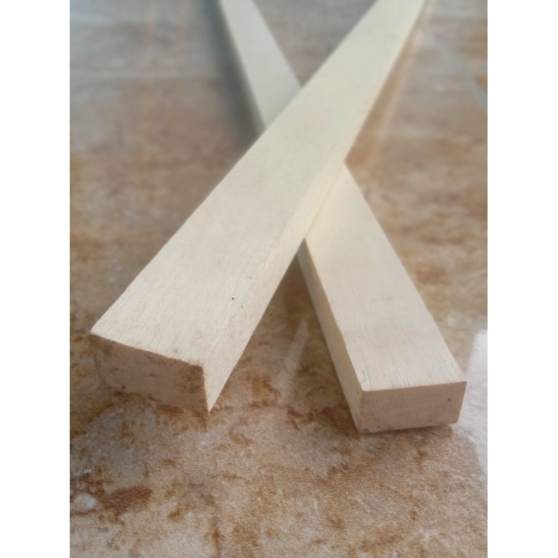 Jual Isi 20 Batang Reng Kayu Halus 2x3 Panjang 100 cm List Stik Kayu ...