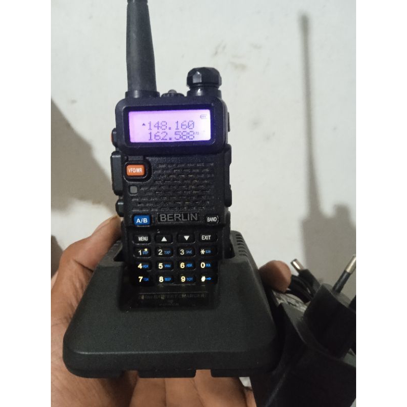 Jual ht china dual band merk berlin bekas | Shopee Indonesia