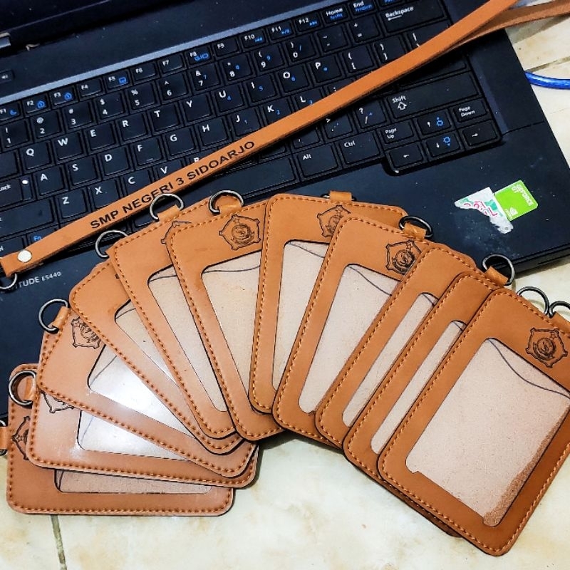 Jual NAMETAG PANWASLU Id Card KULIT 2 TEMPAT KARTU COSTUM GRAFIR LOGO 3 ...