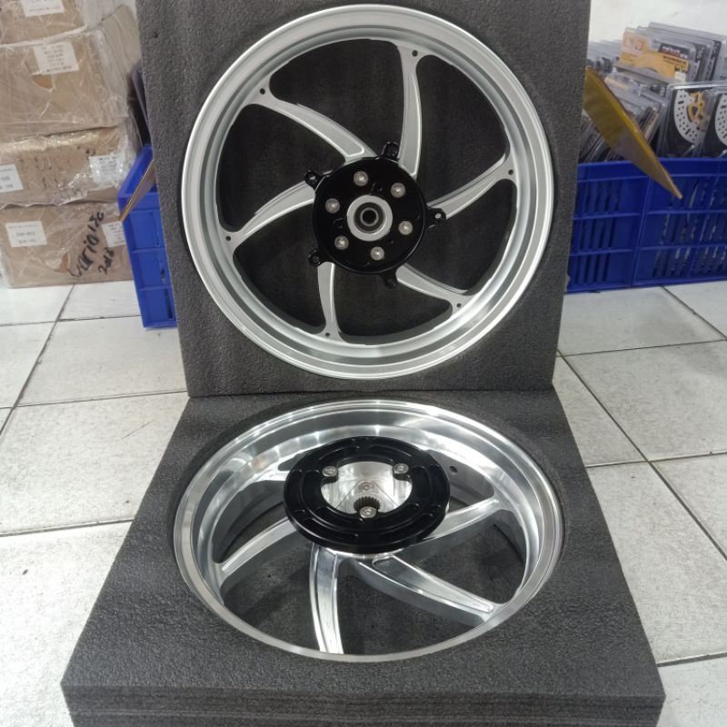 Jual Velg Racing Vnd Six Star Yamaha Xmax 250 Velg Xmax 250 X Max 300 ...
